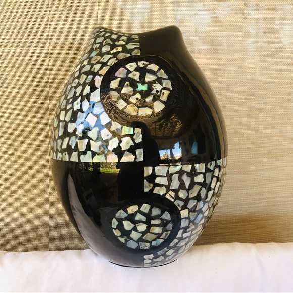 Pier 1 | Accents | Vintage Pier Black Vase Mop Inlay | Poshmark